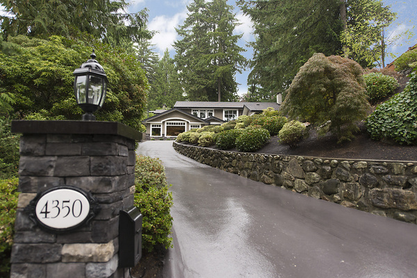 4350 Valencia Avenue, North Vancouver :: Upper Delbrook - Video ...